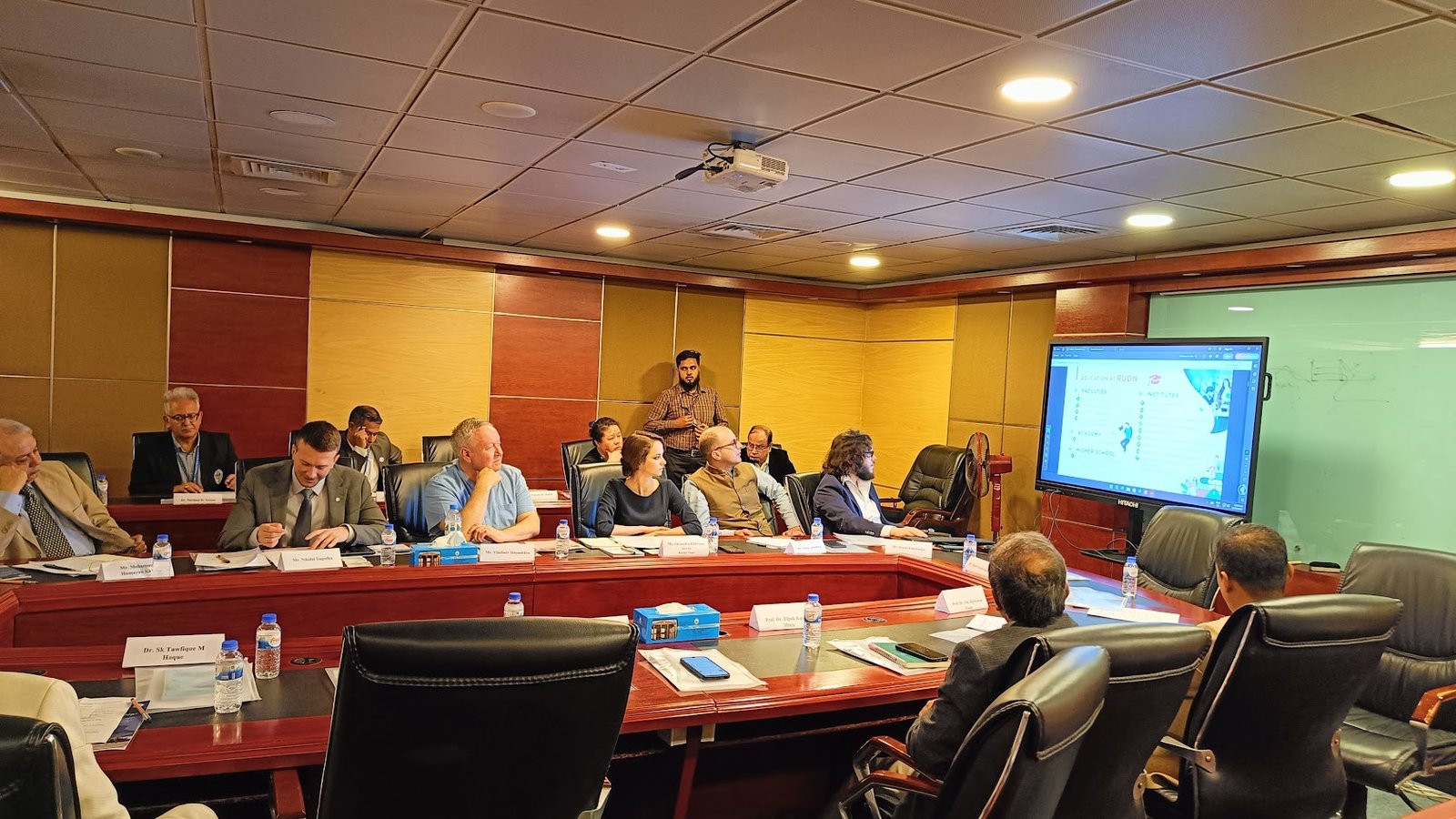 Delegation of Russian House in Dhaka and RUDN University visit North ...